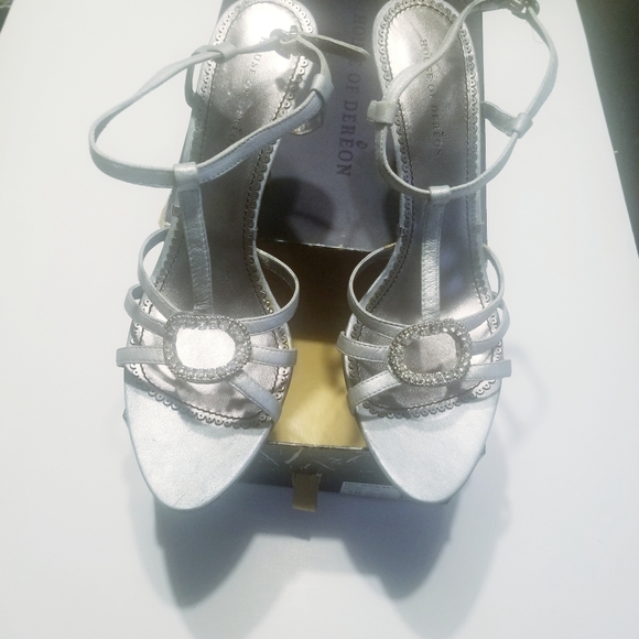House of Dereon | Shoes | Beyonces House Of Dereon Hot Rock Satin Heels ...